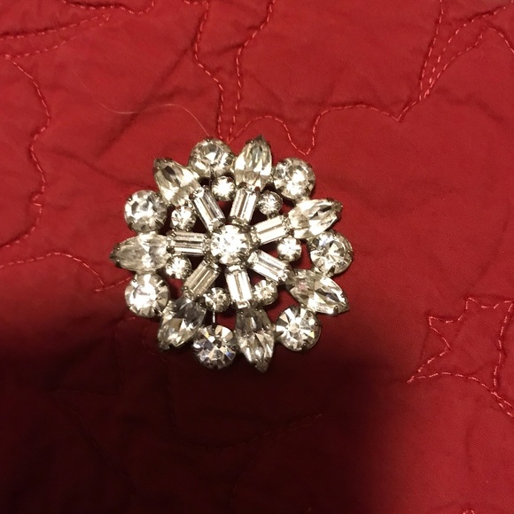 Albert Weiss | Jewelry | Vintage Signed Weiss Rhinestone Brooch | Poshmark